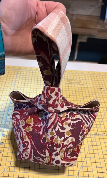 Boxy Knot Bag Template, Grommet Placement Tool, Grommets – Winner Designs